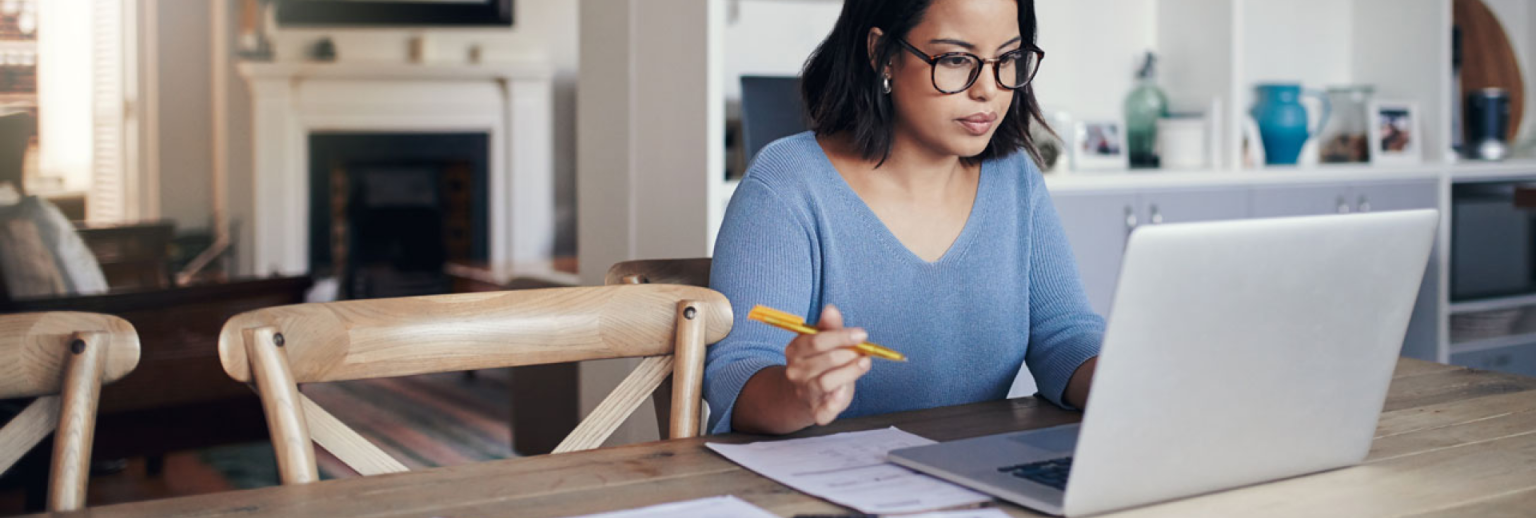 How to Set Up Multiple Monitors For Gaming | Comwave